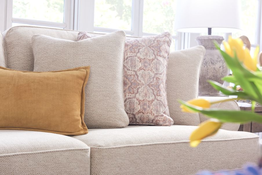 Review of the La-Z-Boy Alani Stationary Sectional - La-Z-Boy of Ottawa ...